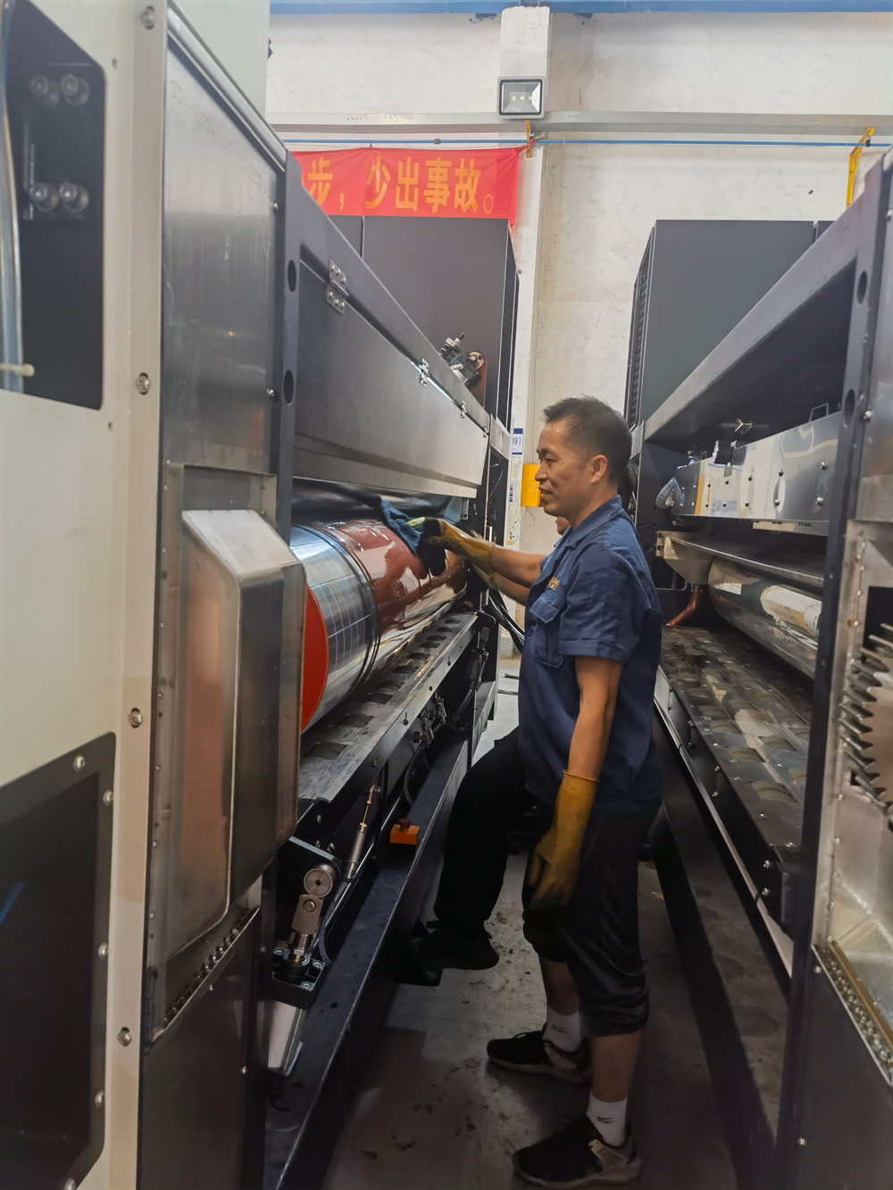 Key Components of the Vacuum Transfer Flexo Printer Machine: A ...